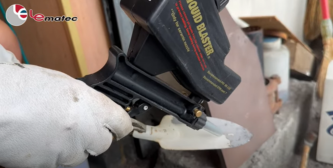 Lematec Sandblaster Restores Shine by Removing Paint and Rust for hand ...