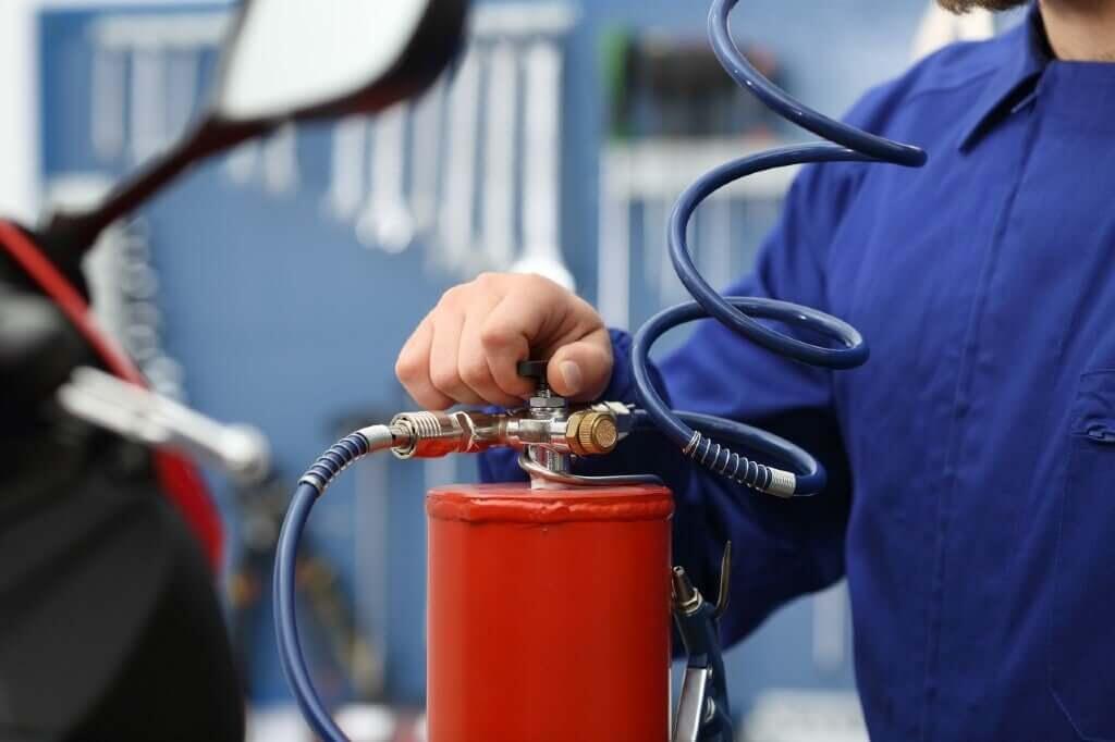 Knowledge of air line& tools - Lematec